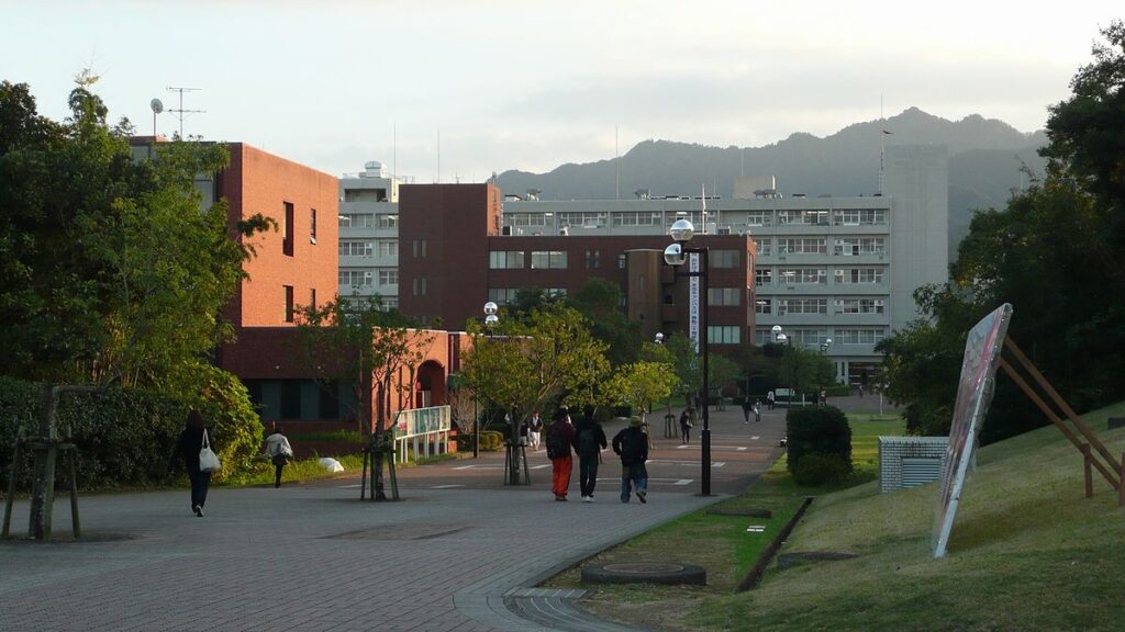 獣医学部受験生はどこの高校出身が多い？偏差値を徹底解説！ 獣医専門オンライン予備校ベレクト